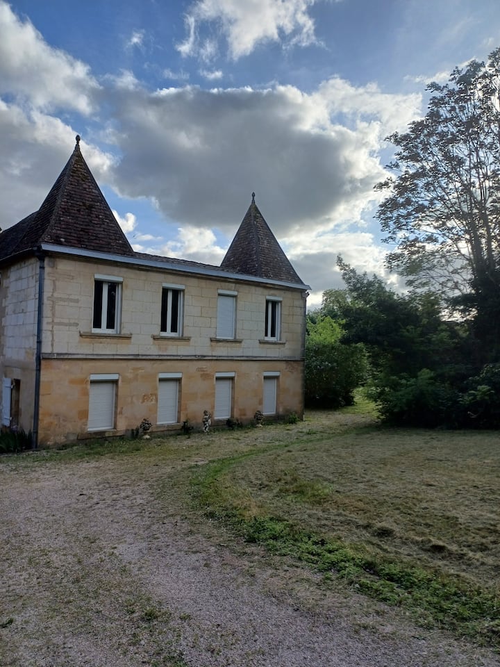 2 Chambres Au Cœur De Bergerac Avec Spa Intérieur. - Bergerac