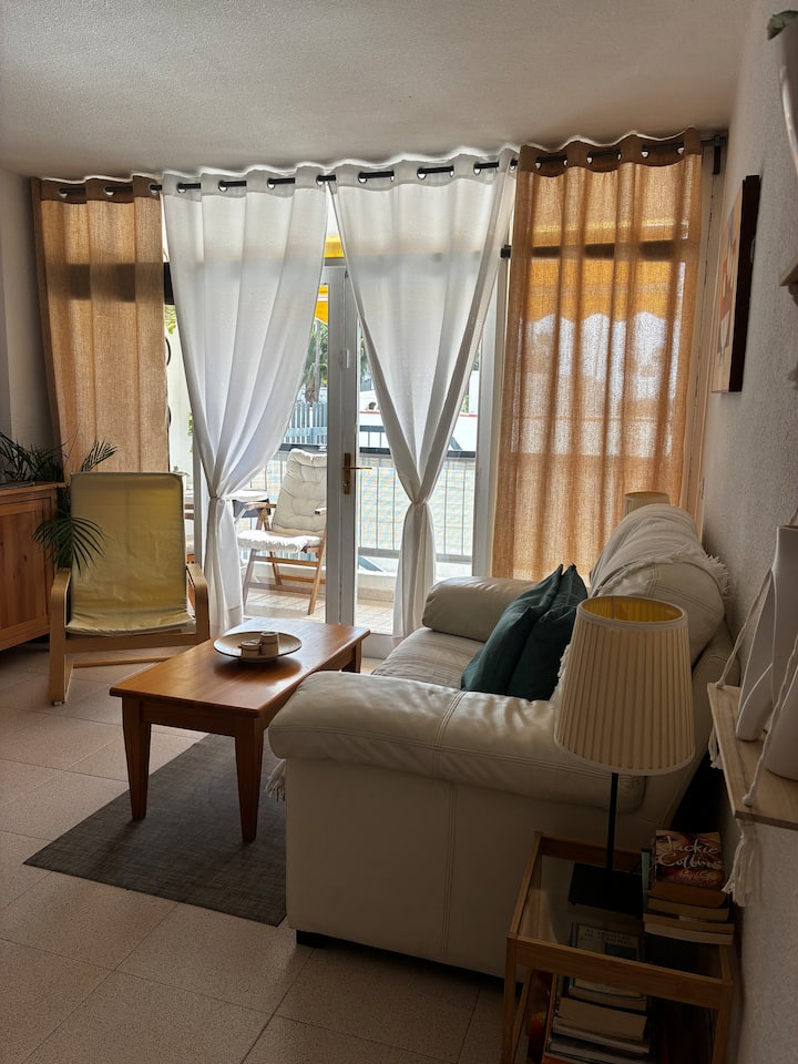 Apto Cerca De La Playa Con Piscina Y Parking. - Tenerife