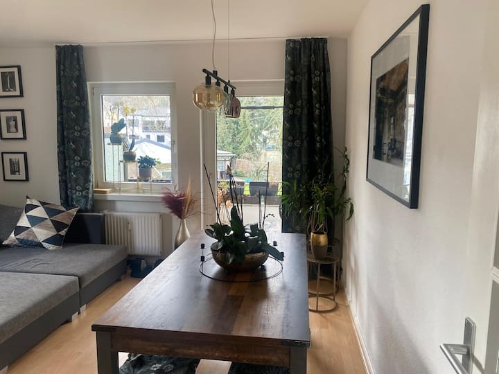 Sehr Schöne 3 Zimmer Wohnung - Bonn