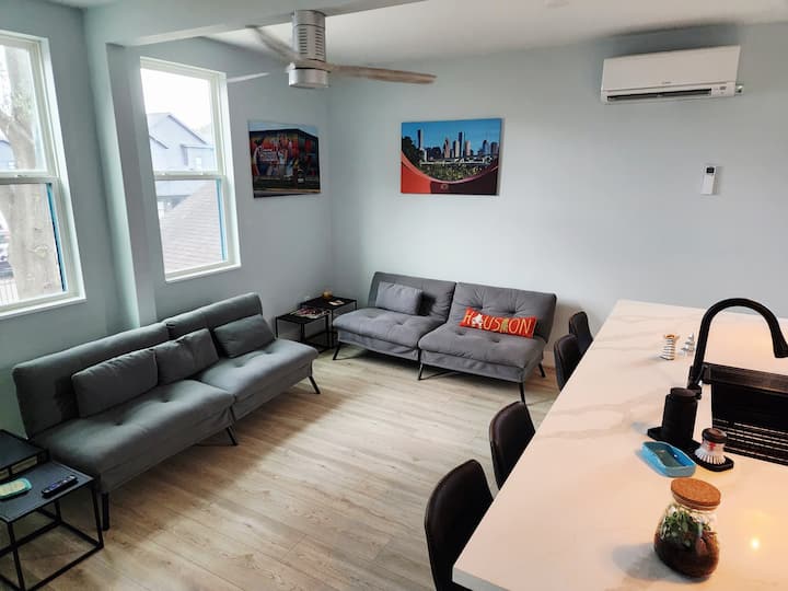 Clutch City Casa - Houston