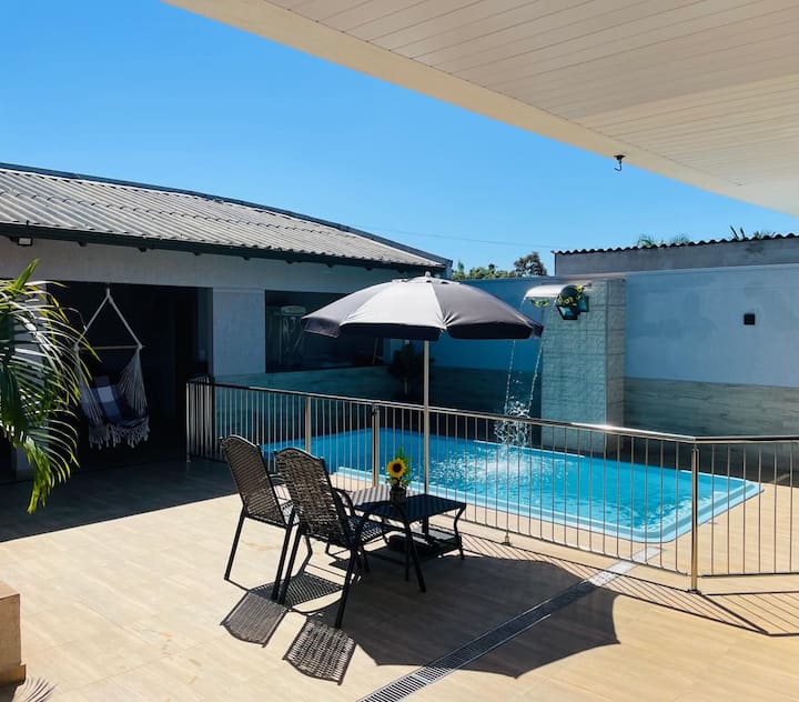 Casa C Grade Na Piscina/ideal P Família C Crianças - Foz do Iguaçu