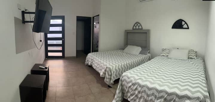 Casa En Viñedos, Para 10 Pp - トレオン