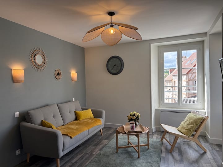 "L'idéal" 2 Chambres Au Cœur Du Village - Clécy