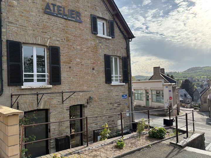 "L'idéal" 2 Chambres Au Cœur Du Village - Clécy