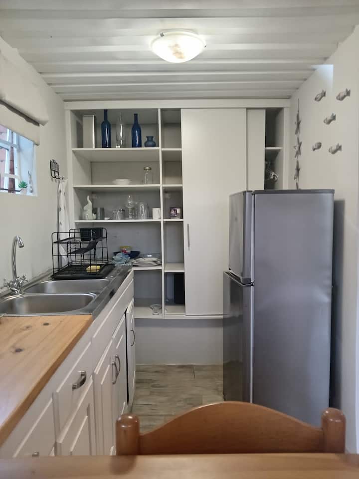 Little Gem Garden Cottage - Hartbeespoort