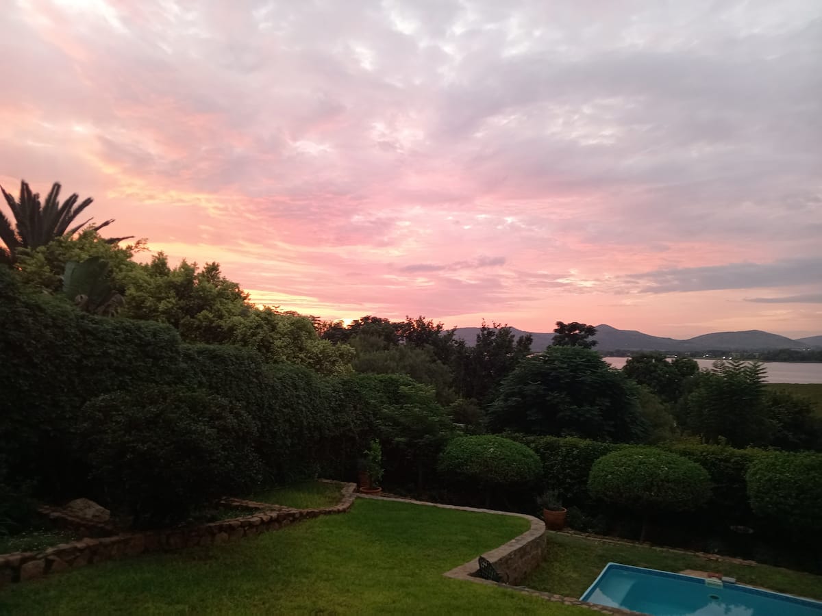 Bushveld View Estate Vacation Rentals & Homes - North West, South ...