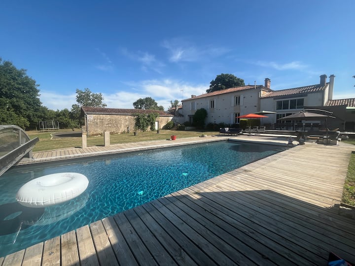 Gîte De Charme Avec Piscine - Sainte-Hermine