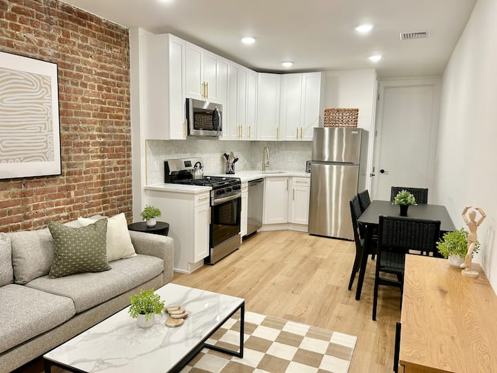 021- Oversized 3br In Historic Hoboken Brownstone - Hoboken, NJ