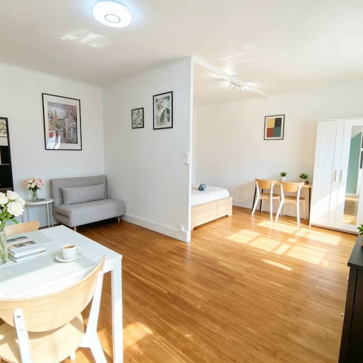 Lumineux & Calme, Tram à 6 Min, Accès Centre - Gare de Nantes