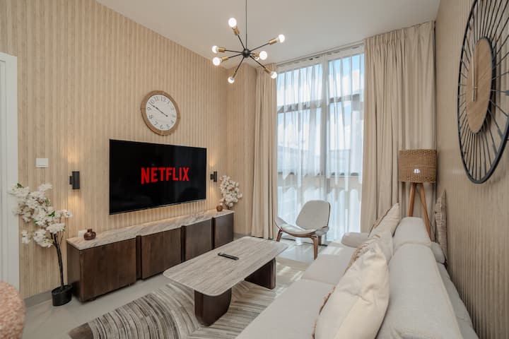 1br Oak Luxury By Blue Cloud Holidays - Charjah