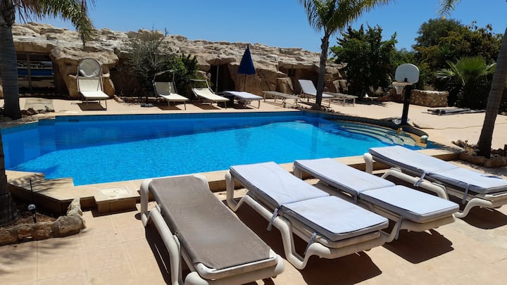 Unigue Villa For Super Holidays - Famagusta