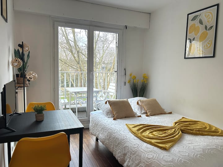 Lemon - Balcon - Proximité Château - Versailles