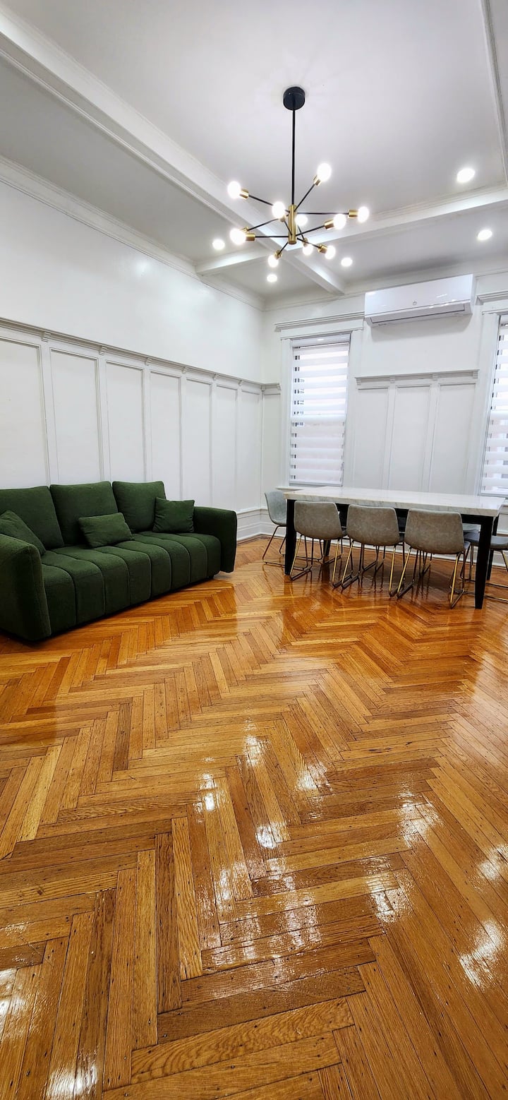 Beautiful Brooklyn Brownstone! 1 Block From Subway - Crown Heights, NY