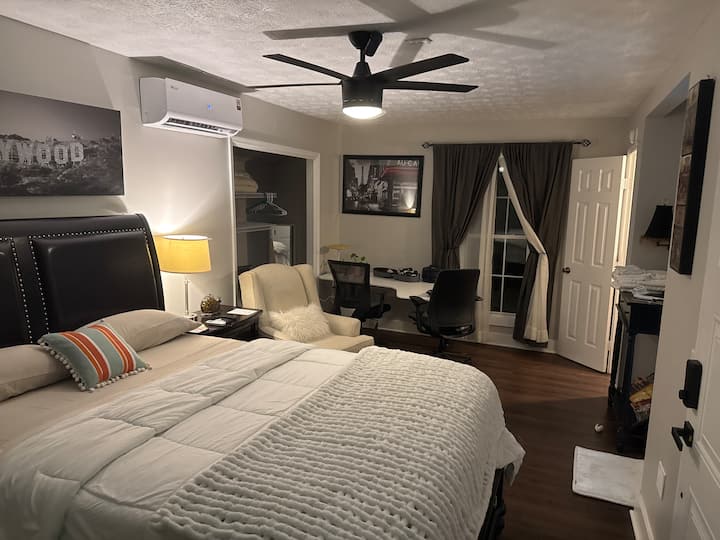 Peaceful Private Room/bath Suite - Roswell, GA