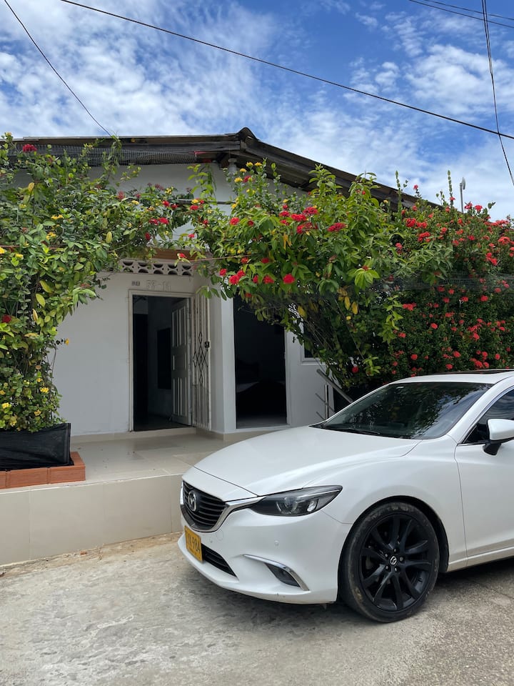 Aparta Estudio En Montelibano - Córdoba