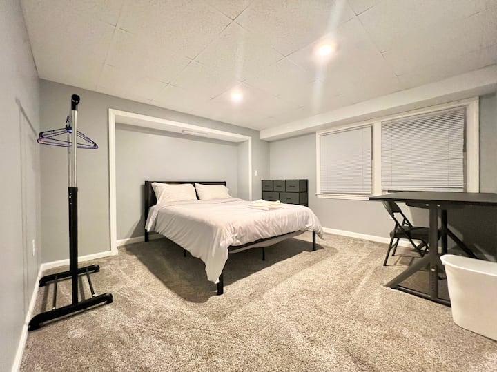 Quiet& Cozy Room - Nashua, NH