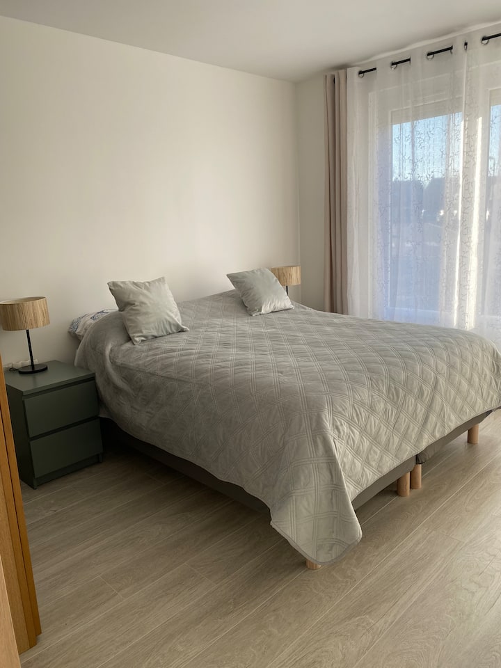 Maison • Moissy Cramayel, Parking Gratuit - Moissy-Cramayel
