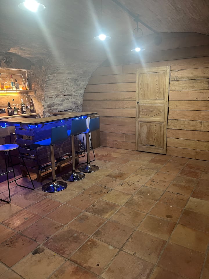 Charmante Maison De Village Atypique - Remoulins