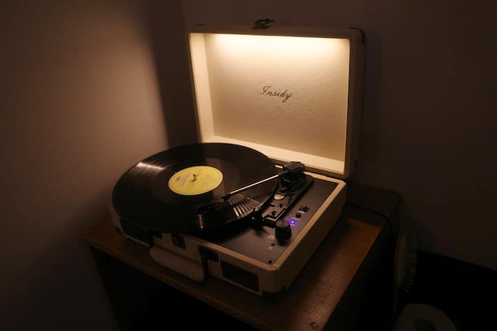 아늑함이 머무는 공간｜광주 동구 감성숙소 니니아카이브25 - Gwangju