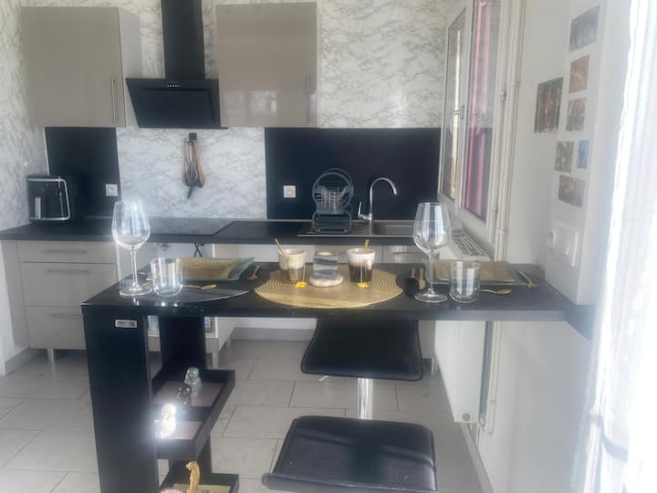 Appartement Cosy Et Fonctionnel - Vierzon