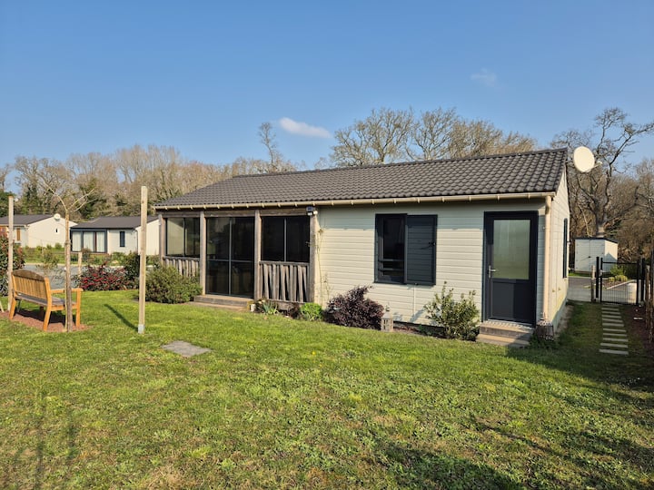 Pont L'abbé: Chalet 49m²-terrasse & Jardin-5 Pers - Loctudy