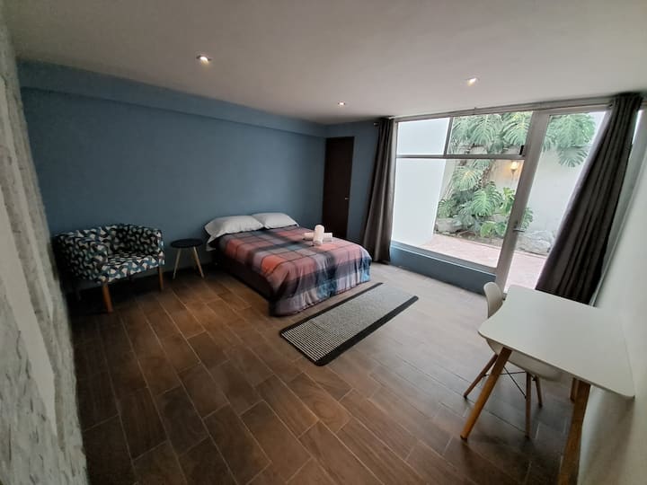 Suite Contempo - Wifi & Estacionamiento - Puebla