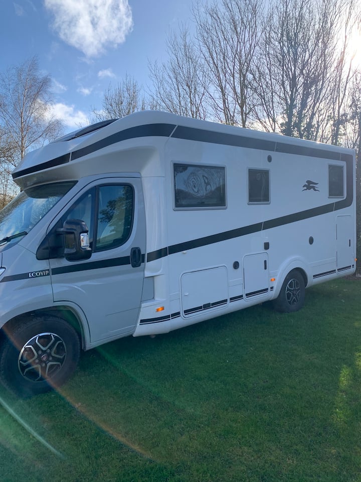 High Spec4 Berth 9speed Auto Low Profile Motorhome - Enniskillen