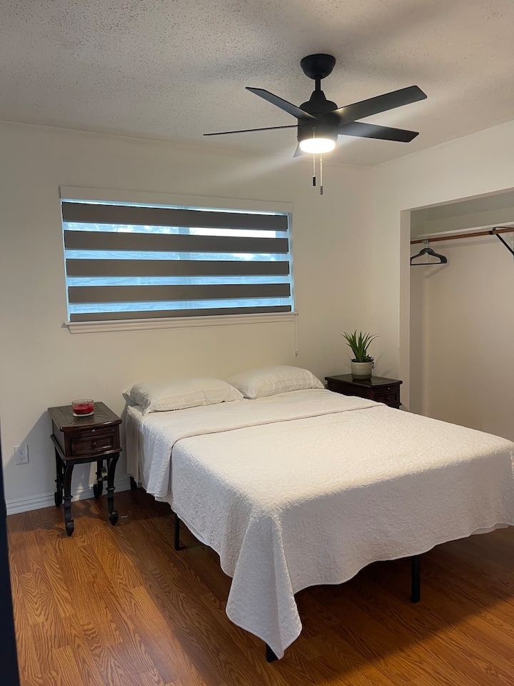 Skyview Nook - Houston, TX