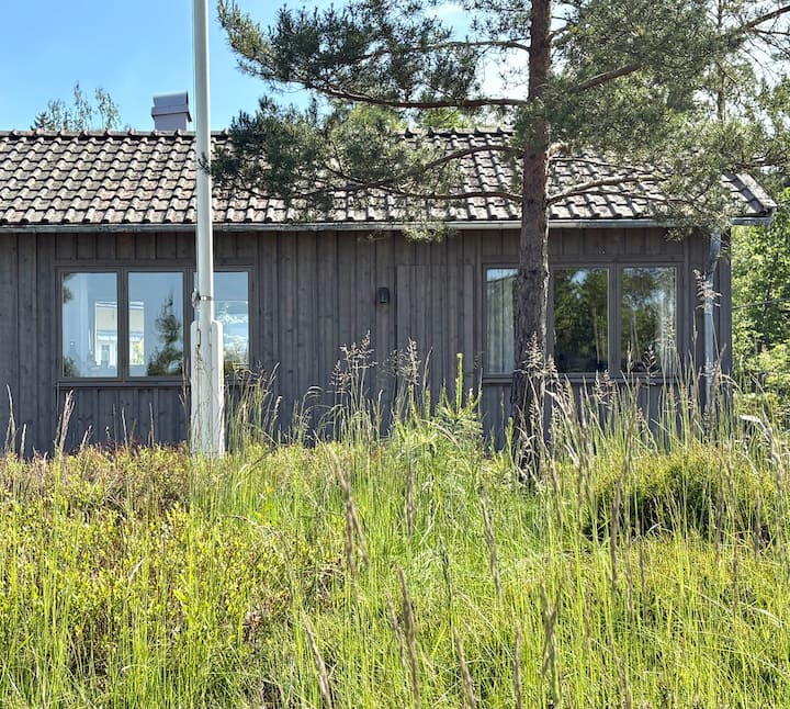 Mysigt Hus Med Havsutsikt - Värmdö