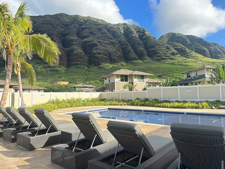 Airbnb's Top 1% Budget Friendly Home Near Beach - O‘ahu, HI