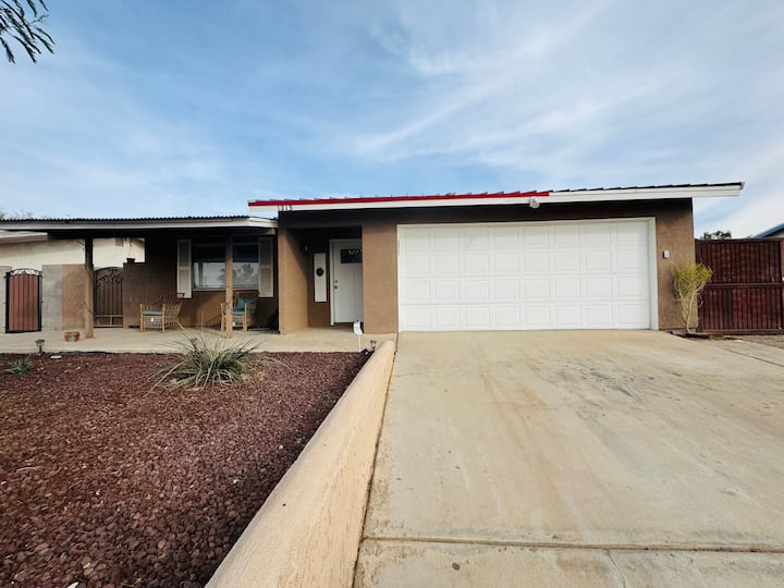 Cozy Spacious Casa Santa Maria - 유마