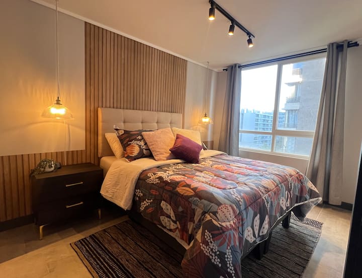 Cómodo Para Familias Con Niños, A Pasos Del Metro - Santiago (Chile)