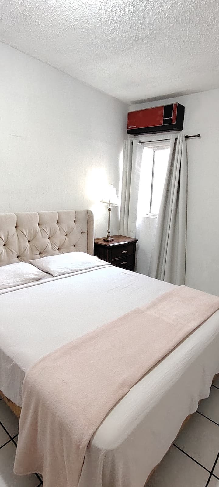 Casa Completa Cerca Del Cas |Trabajo|cita Médica - Hermosillo