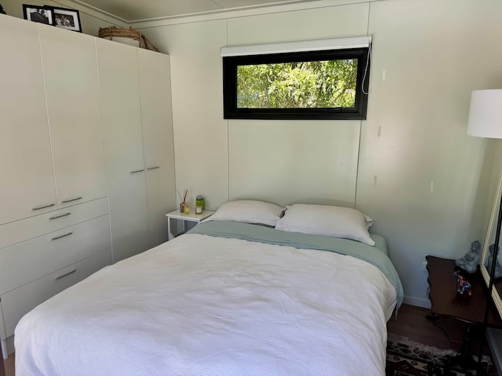 Perfectly Positioned Pod - Gisborne