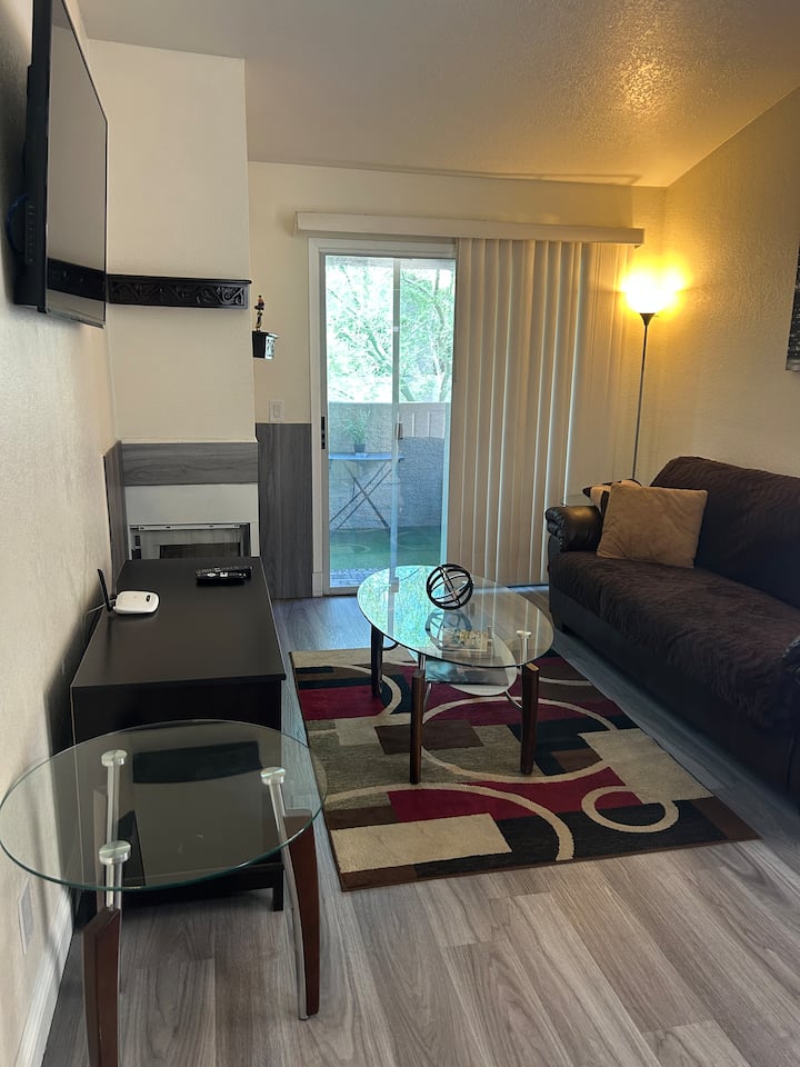 Convenient Las Vegas Condo - The Aquarium at Silverton Casino