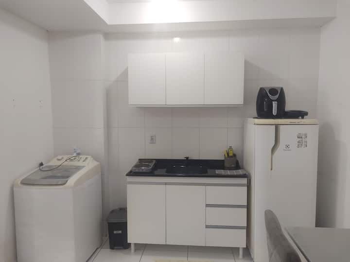 Apto Com Cozinha, Lavanderia, Wifi, Ac E Garagem - Paranaguá