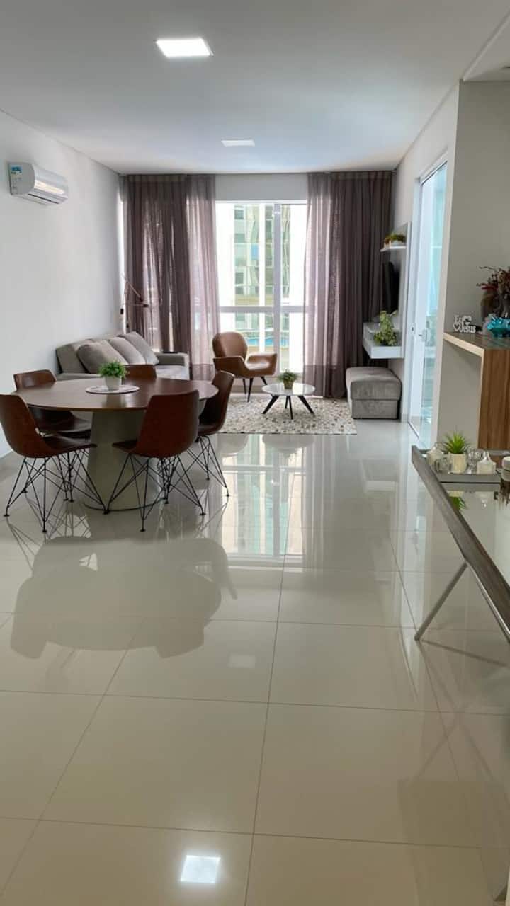 Apartamento Meia Praia Itapema - Itapema