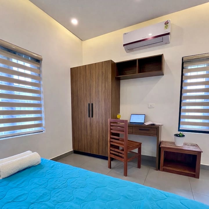 Premium 2br • Fast Wifi • Remote Work & Long Stay - Varkala