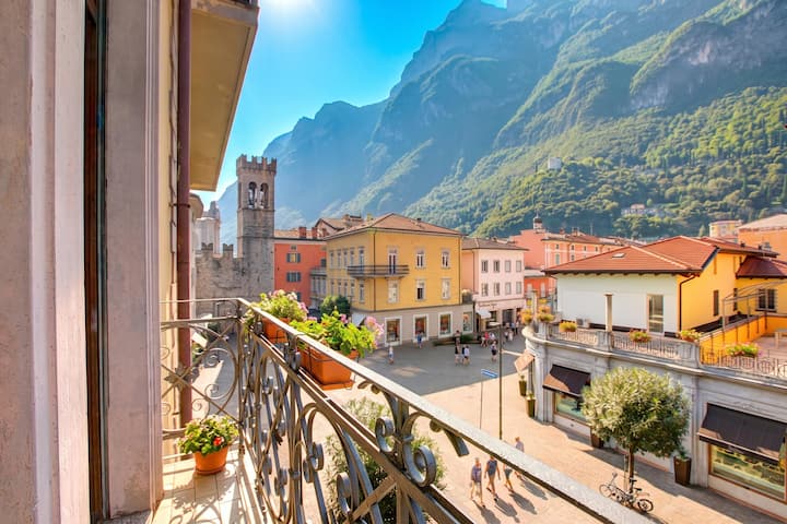 Quiet Oasis In Riva Heart - By Happy Rentals - Riva del Garda