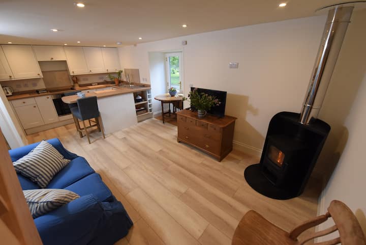 Stylish Coastal Hideaway Opposite Isle Skye, Nc500 - Skye