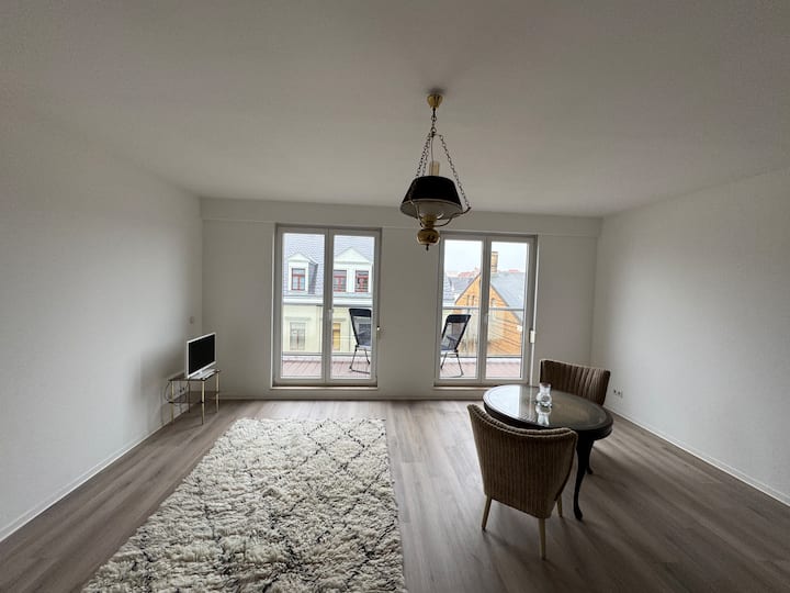 Helles Apartment Im Zentrum Süd - Leipzig