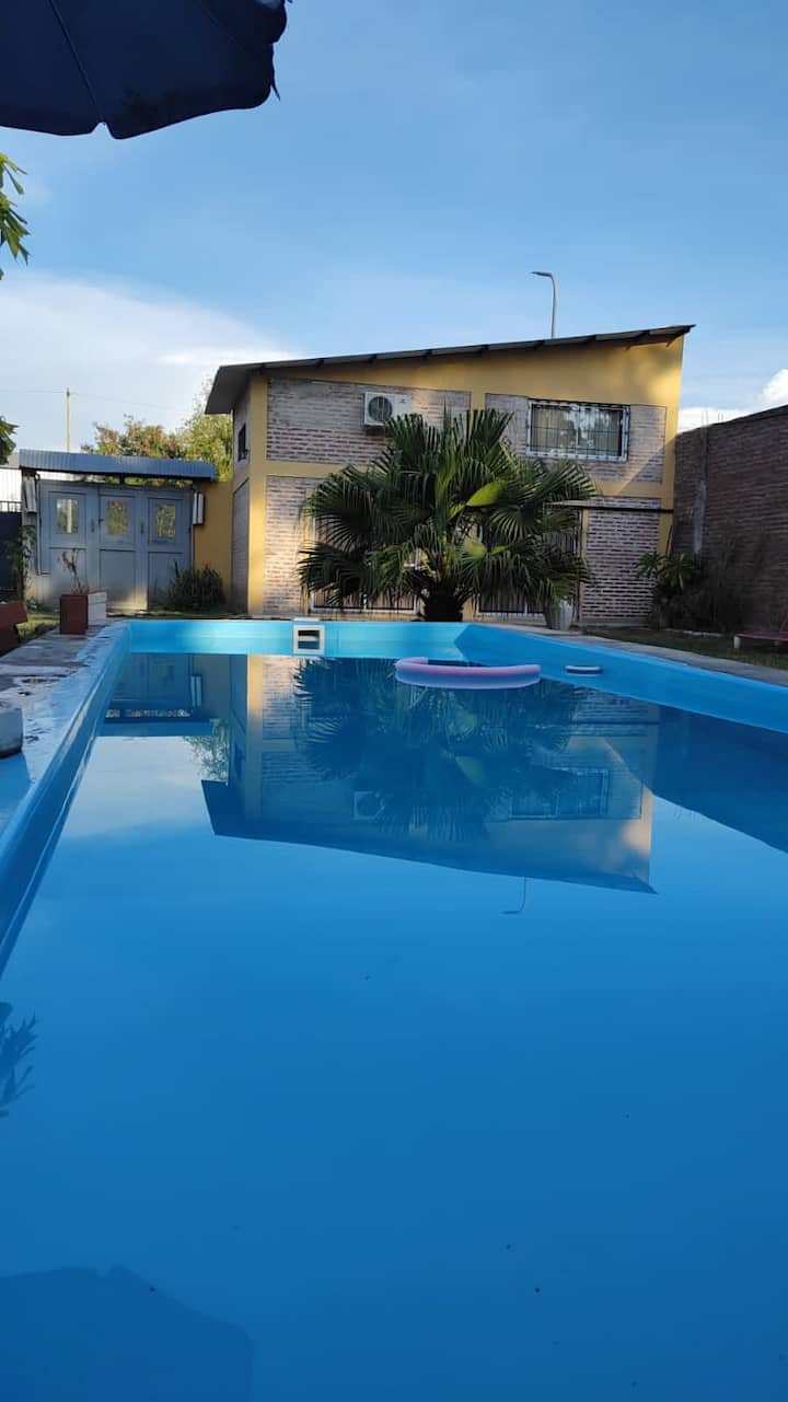 Departamento Con Piscina - Corrientes