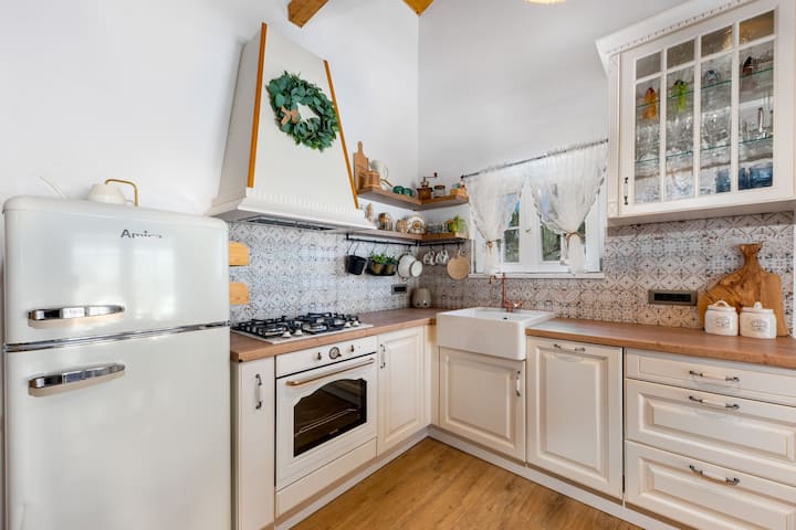 Holiday Home Moj Mir - Tučepi