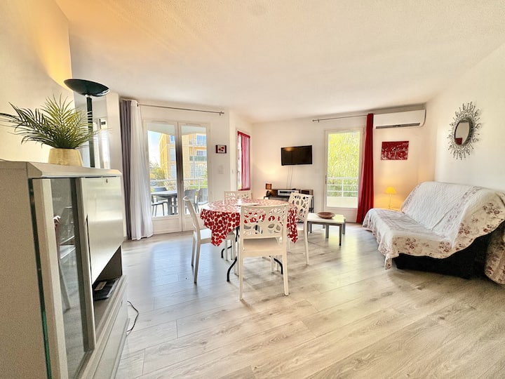 T2 Avec Terrasse Et Parking Privé à Fréjus - Lac de Malpasset