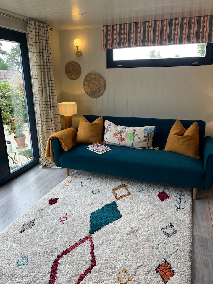 The Dog House In Beautiful Bath - Bath