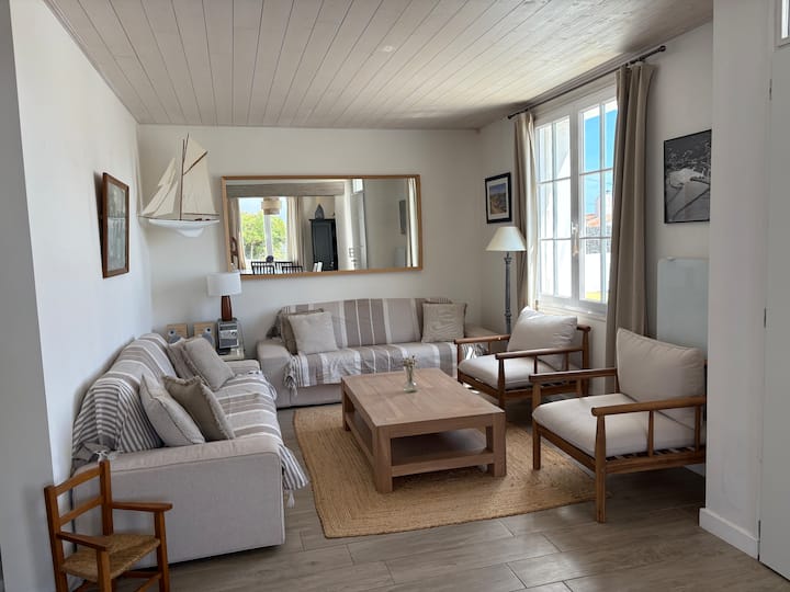 Maison + Jardin, 5 Min Du Port, 10 Min De La Plage - L'Île-d'Yeu