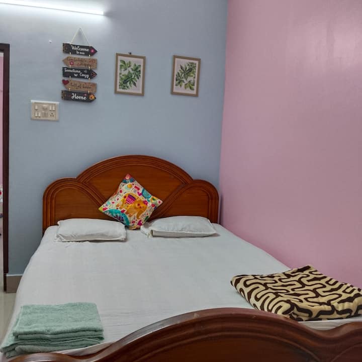 The Pal's  (Ac Room)- Unit 2 - Agartala