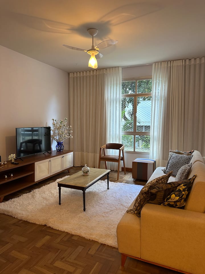Apartamento Em Frente à Praia. - Vitoria