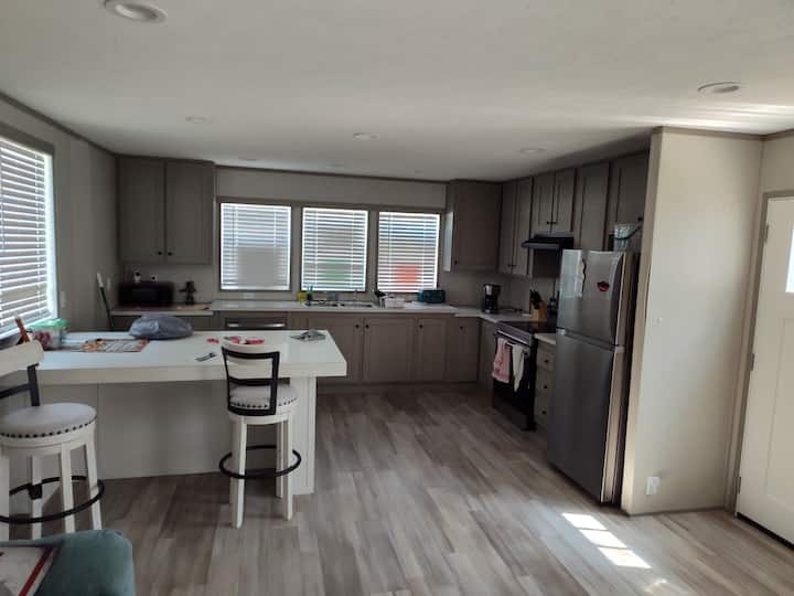 Mobile Home In Deerpointe - 