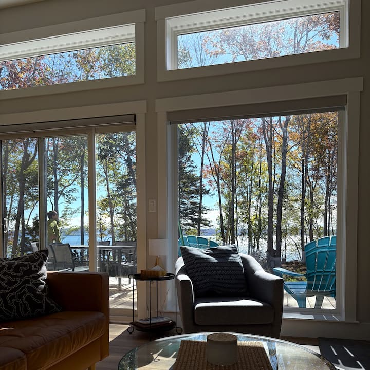 Basin View Retreat: Coastal Serenity - Digby